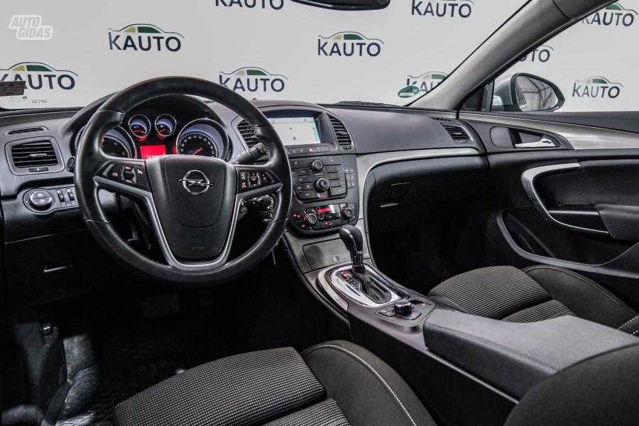Opel Insignia 2011 in Kaunas, with an engine capacity of 2.00 L and mileage of 244 thousand km for 4790 €, photo 8 on AUTOMOTO.COM.LV