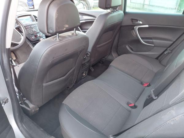 Opel Insignia 2011 Viļņa, ar dzinēja tilpumu 2.00 L un nobraukumu 232 tūkst. km par 3000 €, foto 8 vietnē AUTOMOTO.COM.LV