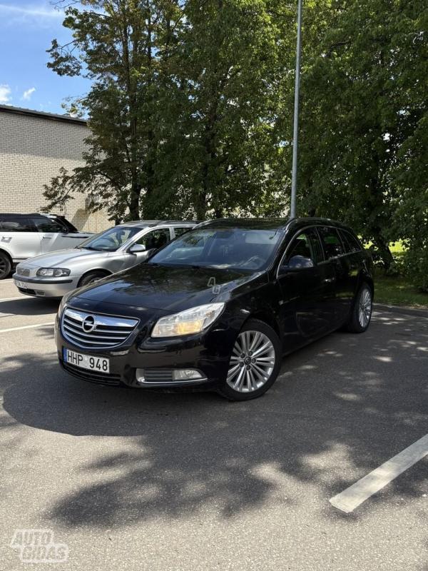 Opel Insignia 2011 in Kaunas, with an engine capacity of 2.00 L and mileage of 400 thousand km for 2499 €, photo 1 on AUTOMOTO.COM.LV