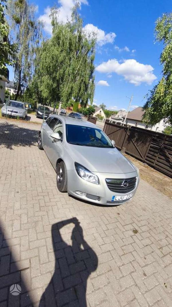 Opel Insignia 2011 Kauņa, ar dzinēja tilpumu 1.96 L un nobraukumu 345 tūkst. km par 3300 €, foto 1 vietnē AUTOMOTO.COM.LV