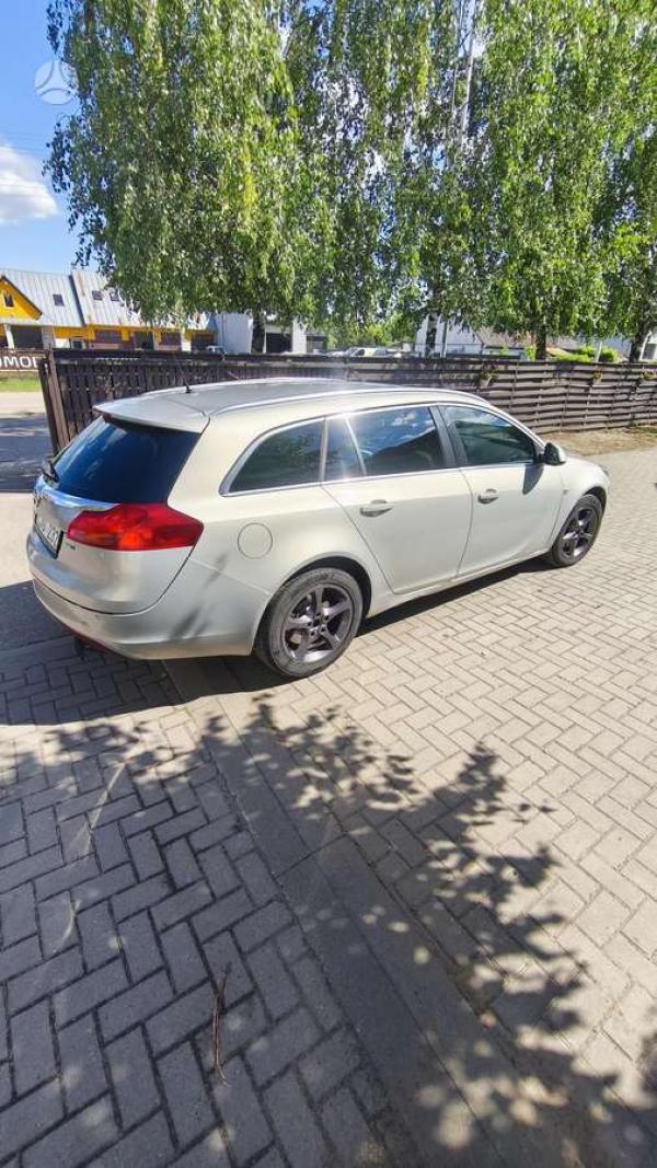 Opel Insignia 2011 Kauņa, ar dzinēja tilpumu 1.96 L un nobraukumu 345 tūkst. km par 3300 €, foto 3 vietnē AUTOMOTO.COM.LV