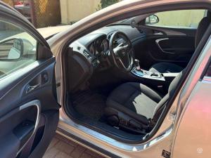 Opel Insignia 2011 in Kaunas, with an engine capacity of 1.96 L and mileage of 345 thousand km for 3300 €, photo 7 on AUTOMOTO.COM.LV