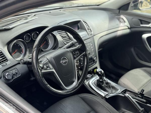 Opel Insignia 2011 in Gargzdai, with an engine capacity of 2.00 L and mileage of 450 thousand km for 1900 €, photo 8 on AUTOMOTO.COM.LV