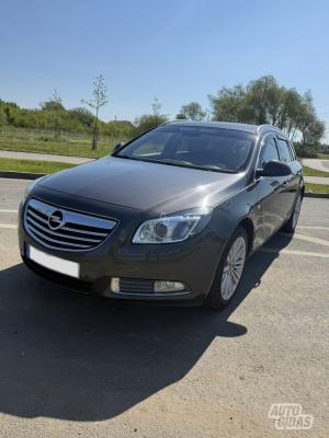 Opel Insignia 2011 in Kaunas, with an engine capacity of 2.00 L and mileage of 278 thousand km for 3000 €, photo 9 on AUTOMOTO.COM.LV