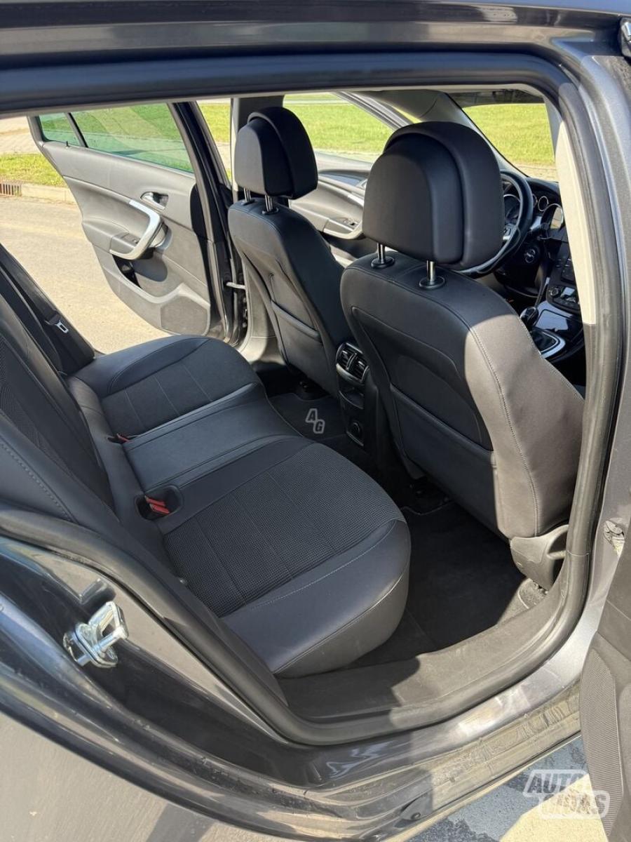 Opel Insignia 2011 in Kaunas, with an engine capacity of 2.00 L and mileage of 278 thousand km for 3000 €, photo 13 on AUTOMOTO.COM.LV