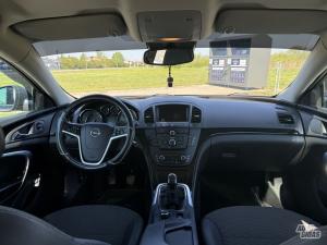 Opel Insignia 2011 in Kaunas, with an engine capacity of 2.00 L and mileage of 278 thousand km for 3000 €, photo 14 on AUTOMOTO.COM.LV
