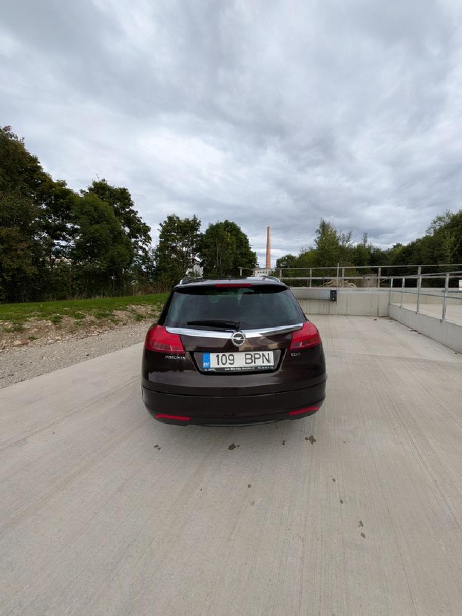 Opel Insignia 2011 Rakvere, ar dzinēja tilpumu 2.00 L un nobraukumu 255 tūkst. km par 5600 €, foto 20 vietnē AUTOMOTO.COM.LV