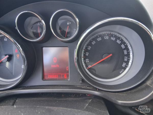 Опель Инсигния 2011 в Паневежис, объемом двигателя 1.60 л и пробегом 206 тыс. км за 1950 €, фото 11 на AUTOMOTO.COM.LV