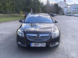 Opel Insignia 2011 in Elektrenai, with an engine capacity of 2.00 L and mileage of 280 thousand km for 3990 €, photo 3 on AUTOMOTO.COM.LV