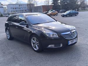 Opel Insignia 2011 in Elektrenai, with an engine capacity of 2.00 L and mileage of 280 thousand km for 3990 €, photo 8 on AUTOMOTO.COM.LV