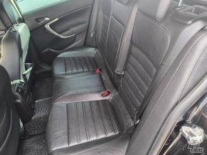Opel Insignia 2011 in Elektrenai, with an engine capacity of 2.00 L and mileage of 280 thousand km for 3990 €, photo 28 on AUTOMOTO.COM.LV