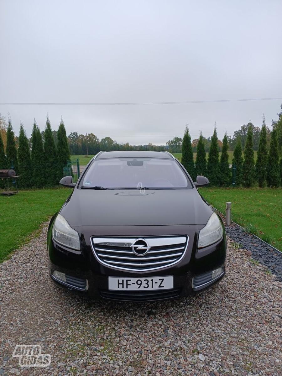Opel Insignia 2011 in Alytus, with an engine capacity of 2.00 L and mileage of 299 thousand km for 3250 €, photo 6 on AUTOMOTO.COM.LV