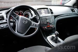 Opel Insignia 2012 in Riga, with an engine capacity of 2.00 L and mileage of 331 thousand km for 5190 €, photo 15 on AUTOMOTO.COM.LV