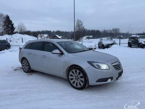 Opel Insignia 2012 in Vilnius, with an engine capacity of 1.96 L and mileage of 331 thousand km for 3900 €, photo 3 on AUTOMOTO.COM.LV