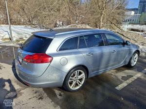 Opel Insignia 2012 in Vilnius, with an engine capacity of 2.00 L and mileage of 374 thousand km for 3400 €, photo 3 on AUTOMOTO.COM.LV