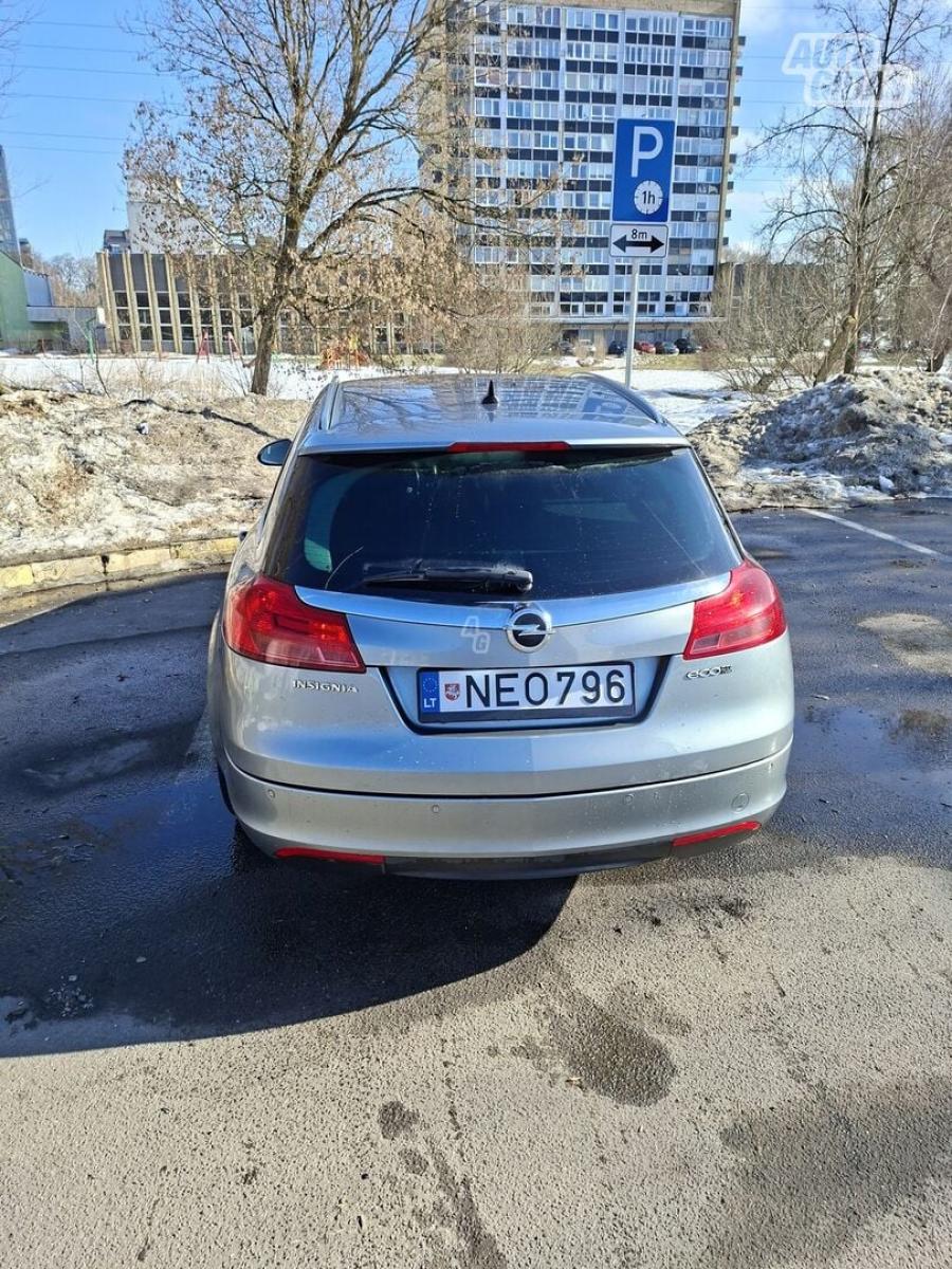 Opel Insignia 2012 in Vilnius, with an engine capacity of 2.00 L and mileage of 374 thousand km for 3400 €, photo 4 on AUTOMOTO.COM.LV
