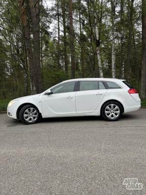 Opel Insignia 2012 in Klaipeda, with an engine capacity of 2.00 L and mileage of 312 thousand km for 3700 €, photo 4 on AUTOMOTO.COM.LV