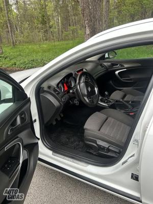 Opel Insignia 2012 in Klaipeda, with an engine capacity of 2.00 L and mileage of 312 thousand km for 3700 €, photo 12 on AUTOMOTO.COM.LV