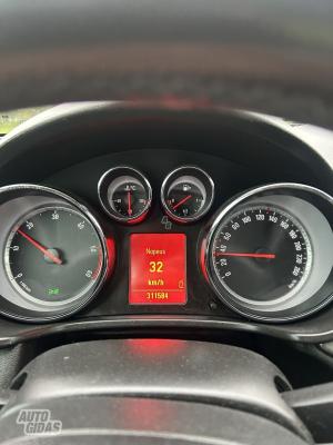 Opel Insignia 2012 in Klaipeda, with an engine capacity of 2.00 L and mileage of 312 thousand km for 3700 €, photo 15 on AUTOMOTO.COM.LV