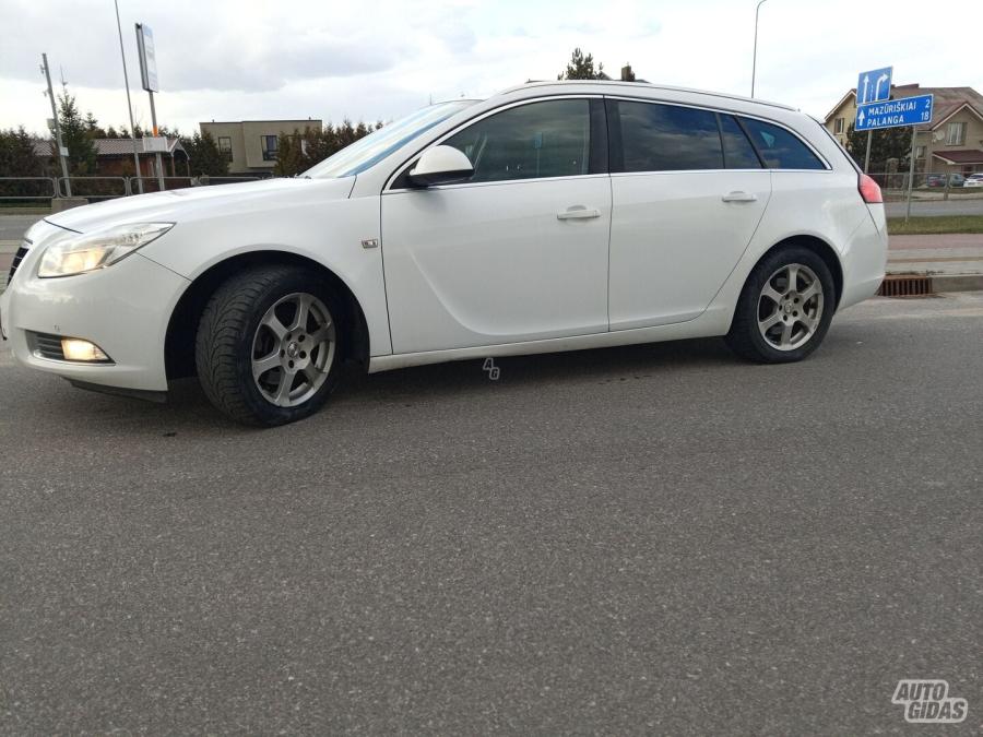 Opel Insignia 2012 in Klaipeda, with an engine capacity of 2.00 L and mileage of 330 thousand km for 2499 €, photo 5 on AUTOMOTO.COM.LV