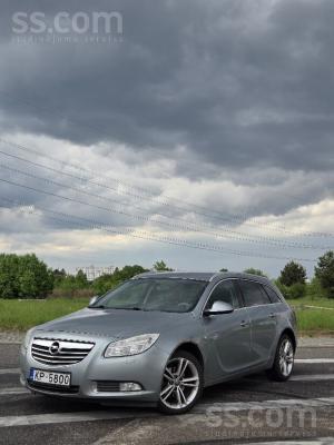 Opel Insignia 2012 Rīga, ar dzinēja tilpumu 2.00 L un nobraukumu 329 tūkst. km par 2700 €, foto  vietnē AUTOMOTO.COM.LV