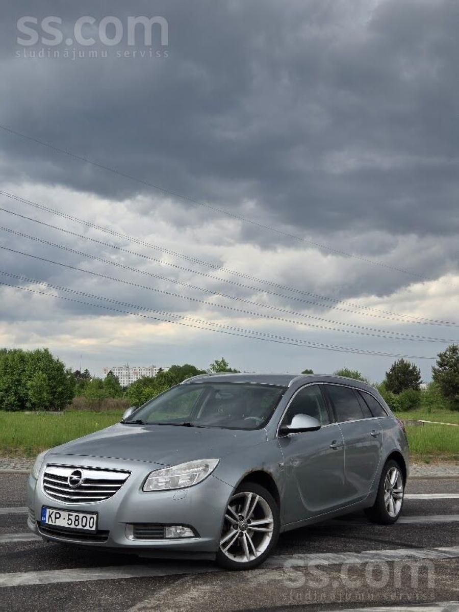 Opel Insignia 2012 Rīga, ar dzinēja tilpumu 2.00 L un nobraukumu 329 tūkst. km par 2700 €, foto 1 vietnē AUTOMOTO.COM.LV