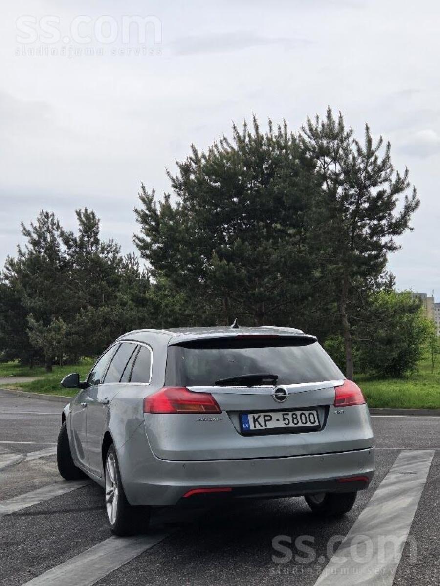 Opel Insignia 2012 Rīga, ar dzinēja tilpumu 2.00 L un nobraukumu 329 tūkst. km par 2700 €, foto 3 vietnē AUTOMOTO.COM.LV