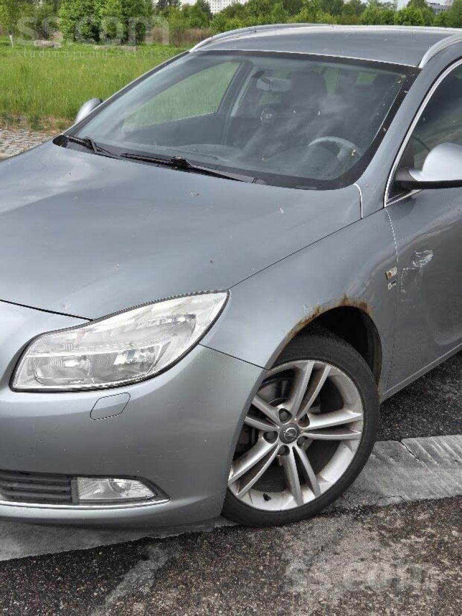 Opel Insignia 2012 Rīga, ar dzinēja tilpumu 2.00 L un nobraukumu 329 tūkst. km par 2700 €, foto 5 vietnē AUTOMOTO.COM.LV