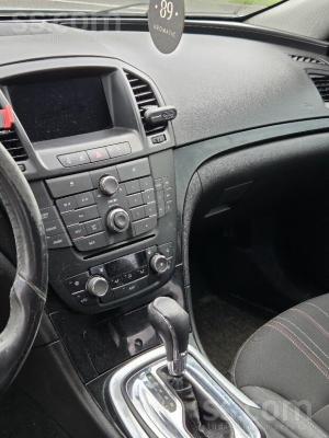 Opel Insignia 2012 Rīga, ar dzinēja tilpumu 2.00 L un nobraukumu 329 tūkst. km par 2700 €, foto 9 vietnē AUTOMOTO.COM.LV