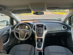 Opel Insignia 2012 in Vilnius, with an engine capacity of 1.40 L and mileage of 250 thousand km for 2350 €, photo 6 on AUTOMOTO.COM.LV