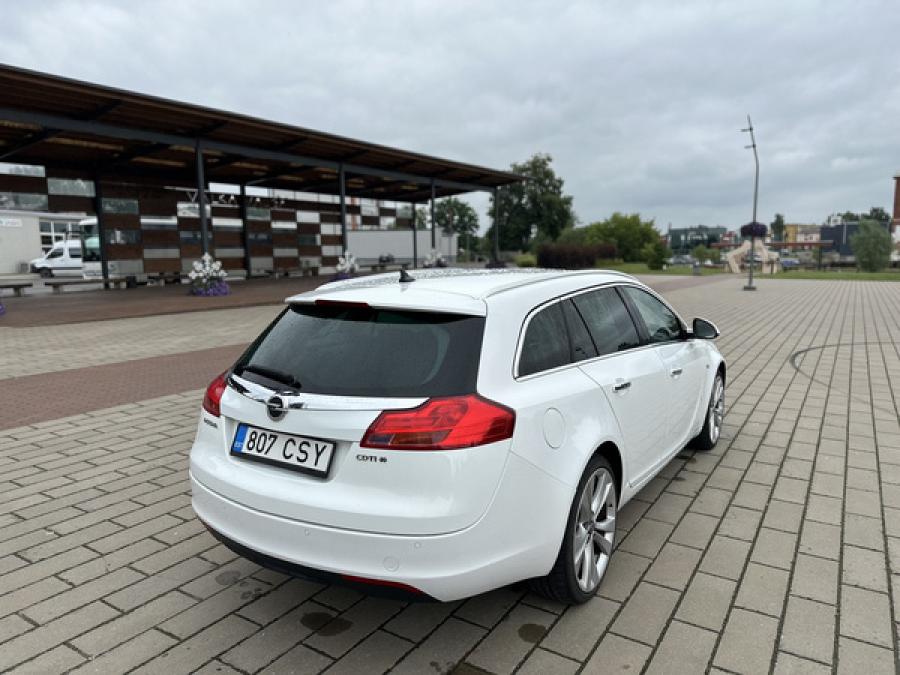 Opel Insignia 2012 Valga, ar dzinēja tilpumu 2.00 L un nobraukumu 282 tūkst. km par 3500 €, foto 4 vietnē AUTOMOTO.COM.LV