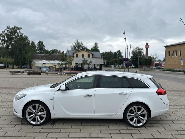 Opel Insignia 2012 Valga, ar dzinēja tilpumu 2.00 L un nobraukumu 282 tūkst. km par 3500 €, foto 4 vietnē AUTOMOTO.COM.LV