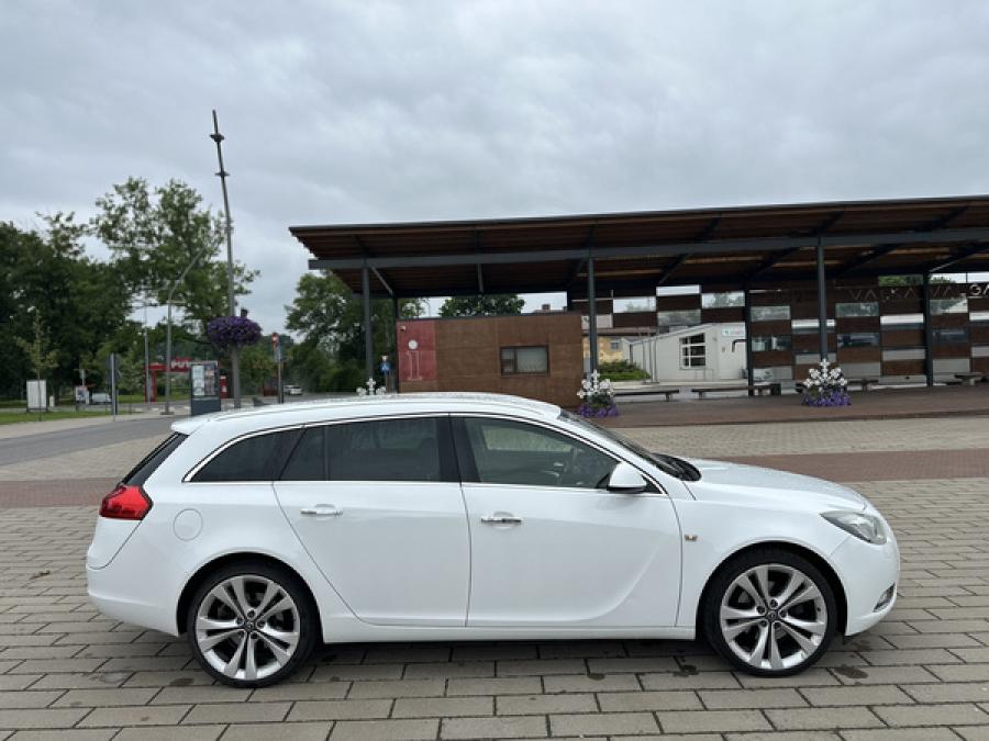 Opel Insignia 2012 Valga, ar dzinēja tilpumu 2.00 L un nobraukumu 282 tūkst. km par 3500 €, foto 6 vietnē AUTOMOTO.COM.LV