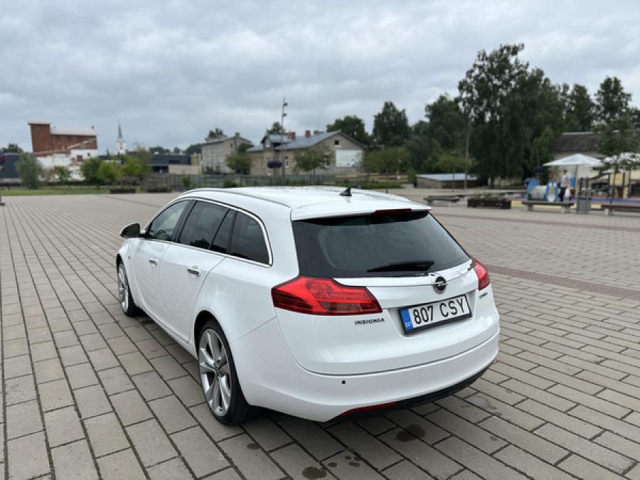 Opel Insignia 2012 Valga, ar dzinēja tilpumu 2.00 L un nobraukumu 282 tūkst. km par 3500 €, foto 7 vietnē AUTOMOTO.COM.LV