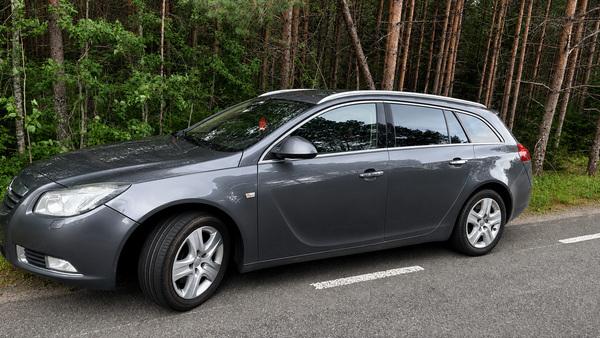 Opel Insignia 2012 in Tapa, with an engine capacity of 0.00 L and mileage of 415 thousand km for 2800 €, photo 1 on AUTOMOTO.COM.LV
