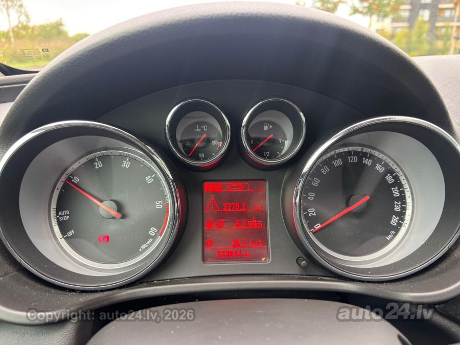 Опель Инсигния 2012 в Таллин, объемом двигателя 2.00 л и пробегом 333 тыс. км за 3299 €, фото 20 на AUTOMOTO.COM.LV