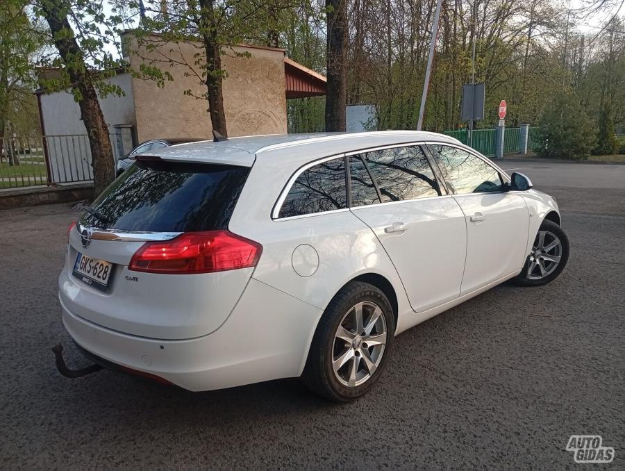 Opel Insignia 2013 in Vilnius, with an engine capacity of 2.00 L and mileage of 325 thousand km for 3300 €, photo 5 on AUTOMOTO.COM.LV