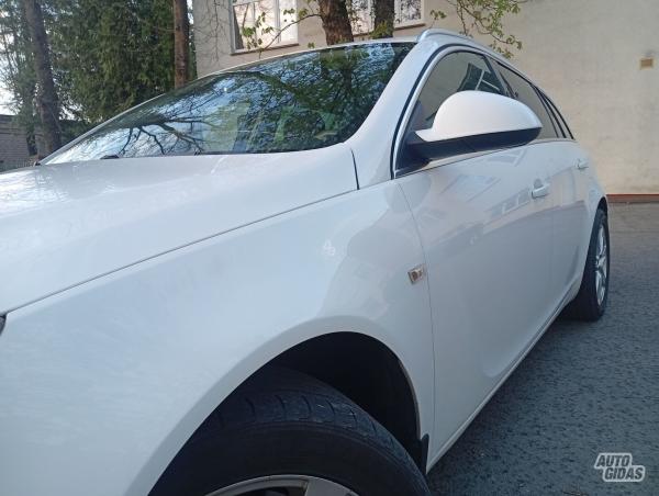 Opel Insignia 2013 in Vilnius, with an engine capacity of 2.00 L and mileage of 325 thousand km for 3300 €, photo 9 on AUTOMOTO.COM.LV