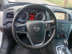 Opel Insignia 2013 in Vilnius, with an engine capacity of 2.00 L and mileage of 325 thousand km for 3300 €, photo 23 on AUTOMOTO.COM.LV