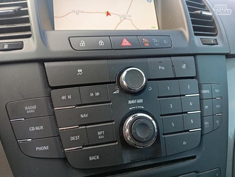 Opel Insignia 2013 in Vilnius, with an engine capacity of 2.00 L and mileage of 325 thousand km for 3300 €, photo 28 on AUTOMOTO.COM.LV