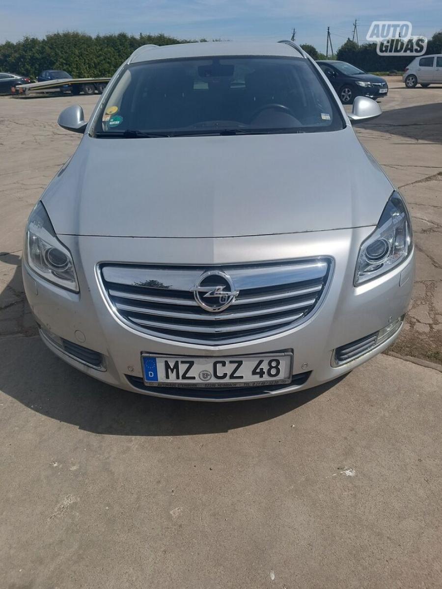 Opel Insignia 2013 in Marijampole, with an engine capacity of 2.00 L and mileage of 209 thousand km for 2499 €, photo 1 on AUTOMOTO.COM.LV