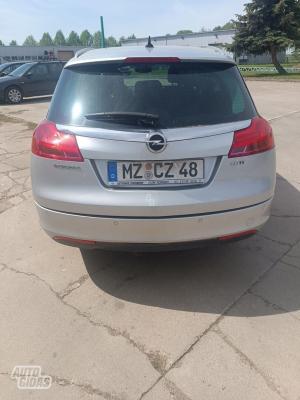 Opel Insignia 2013 in Marijampole, with an engine capacity of 2.00 L and mileage of 209 thousand km for 2499 €, photo 3 on AUTOMOTO.COM.LV