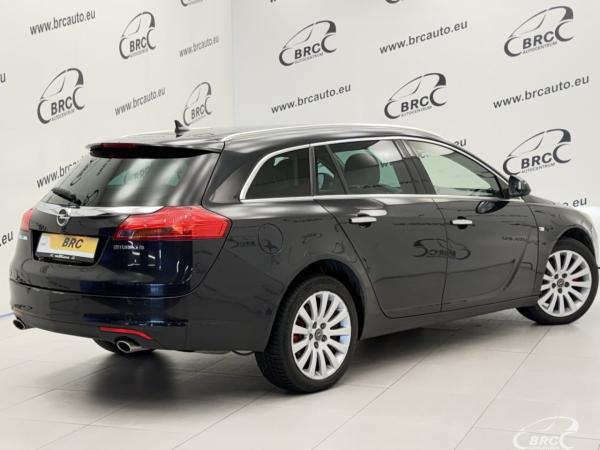 Opel Insignia 2013 Viļņa, ar dzinēja tilpumu 1.96 L un nobraukumu 228 tūkst. km par 4500 €, foto 2 vietnē AUTOMOTO.COM.LV