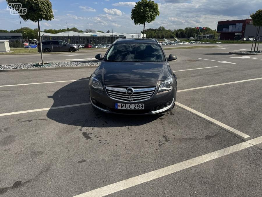 Opel Insignia 2013 in Kaunas, with an engine capacity of 2.00 L and mileage of 350 thousand km for 5100 €, photo 1 on AUTOMOTO.COM.LV