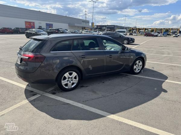 Opel Insignia 2013 in Kaunas, with an engine capacity of 2.00 L and mileage of 350 thousand km for 5100 €, photo 4 on AUTOMOTO.COM.LV