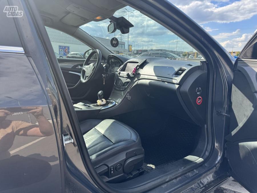 Opel Insignia 2013 in Kaunas, with an engine capacity of 2.00 L and mileage of 350 thousand km for 5100 €, photo 11 on AUTOMOTO.COM.LV