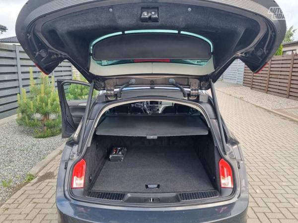 Opel Insignia 2013 in Kretinga, with an engine capacity of 2.00 L and mileage of 248 thousand km for 5500 €, photo 10 on AUTOMOTO.COM.LV