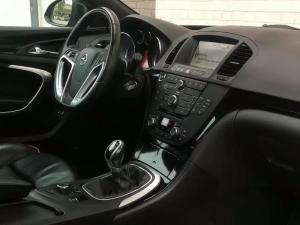 Opel Insignia 2013 in Riga, with an engine capacity of 2.00 L and mileage of 216 thousand km for 5590 €, photo 14 on AUTOMOTO.COM.LV
