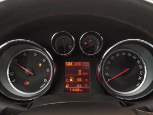 Opel Insignia 2013 in Riga, with an engine capacity of 2.00 L and mileage of 216 thousand km for 5590 €, photo 15 on AUTOMOTO.COM.LV