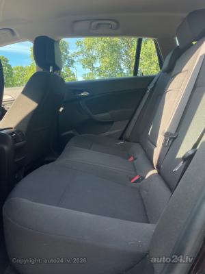 Opel Insignia 2013 Tallina, ar dzinēja tilpumu 1.40 L un nobraukumu 189 tūkst. km par 5999 €, foto 15 vietnē AUTOMOTO.COM.LV